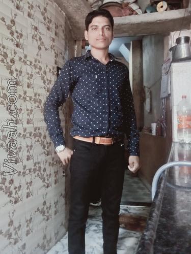 Hindi Khatik Hindu 36 Years Groom/Boy Gwalior. | Matrimonial Profile VHS3323 - Vivaah Matrimony